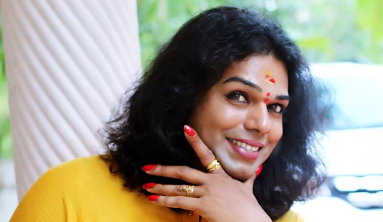 Interview with transgender bridal make up artist Vineeth seema-ജീവിക്കാനുള്ള അവകാശം ഞങ്ങള് ...