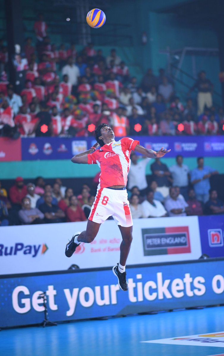 Pro Volleyball League Calicut Heroes vs Kochi Blue Spikers match Report ...